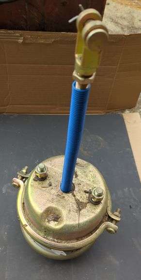 Type 30/30 Spring Brake Chamber - Ford Brothers, Inc.