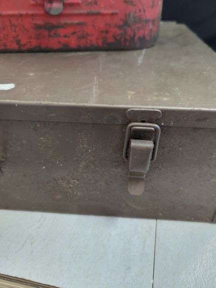 Metal Storage Boxes - Brown Tool Box with Dividers and Red Reflector ...