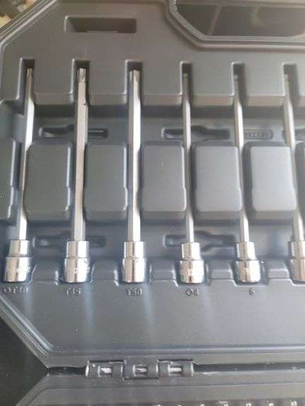 Husky 68-Piece Hex and Torx Bit Socket Set - Ford Brothers, Inc.