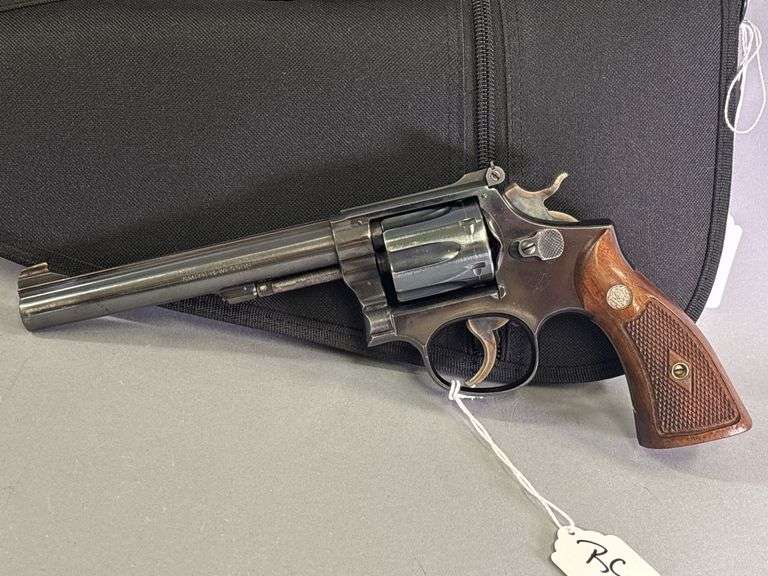 Smith & Wesson .22 Long Rifle Revolver - Ford Brothers, Inc.