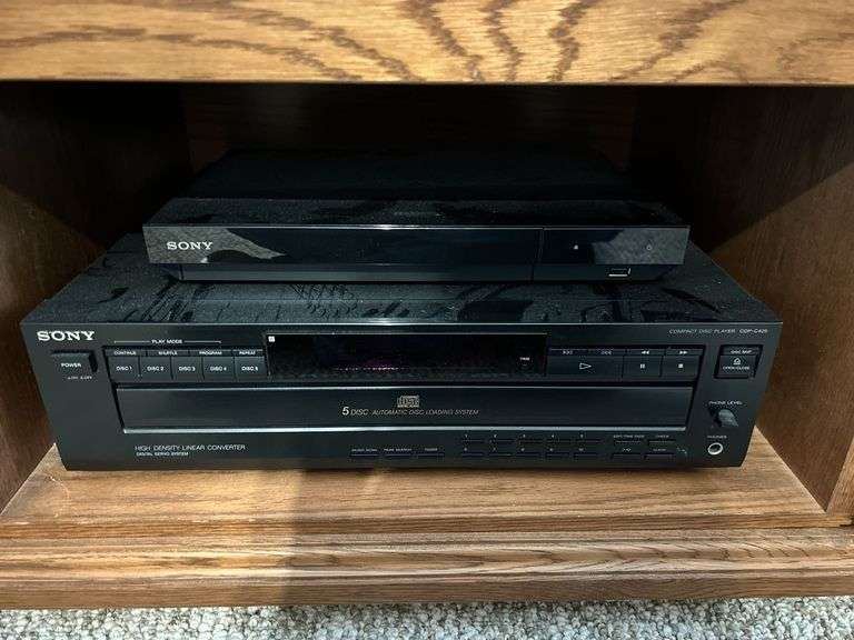 Sony CDP-C425 5 Disc CD Player and Streaming Device - Ford Brothers, Inc.