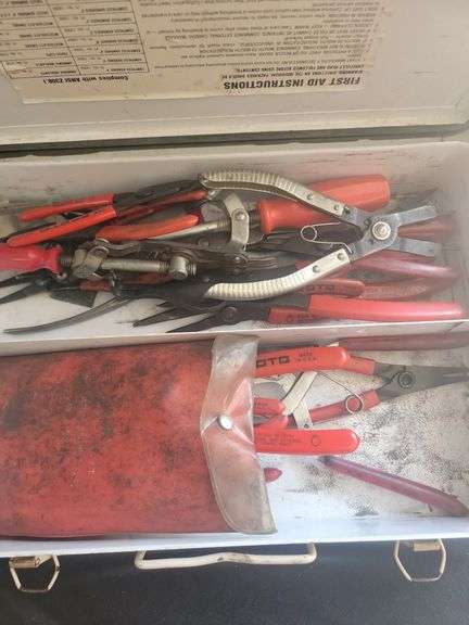 PROTO Tool Kit with Metal Box - Ford Brothers, Inc.