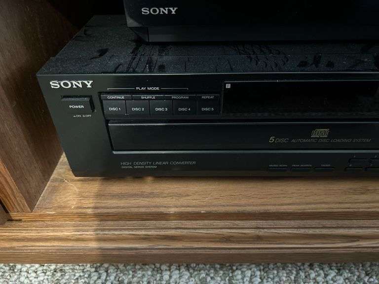 Sony CDP-C425 5 Disc CD Player and Streaming Device - Ford Brothers, Inc.