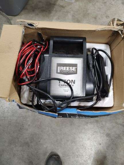 REESE 1 TON PORTABLE ELECTRIC WINCH - Ford Brothers, Inc.