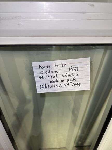 PGT Vertical Picture Window - 18.5" x 43" - Ford Brothers, Inc.