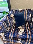 Broyhill Sofa - Ford Brothers, Inc.