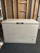 Whirlpool Heavy Duty Commercial Chest Freezer - Ford Brothers, Inc.