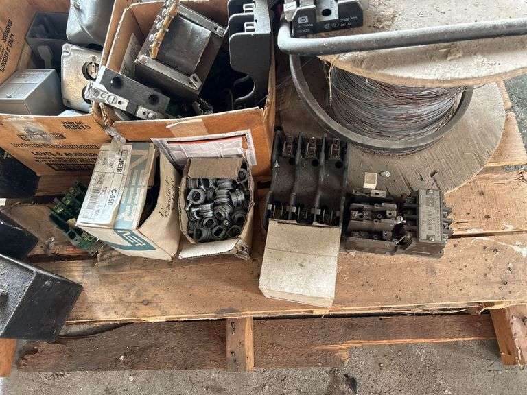 Mixed Lot of Electrical Components and Hardware - Ford Brothers, Inc.