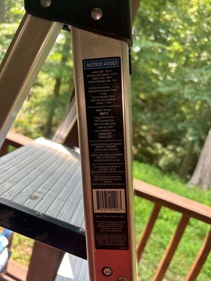 Hart HDP-5 Step Ladder - Ford Brothers, Inc.