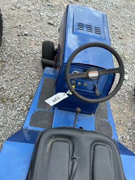 L17- 70s MURRAY CUSTOM LT10 RACING MOWER - Ford Brothers, Inc.