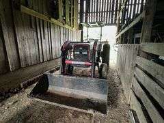 MASSEY FERGUSON 471 TRACTOR W/ LOADER - Ford Brothers, Inc.
