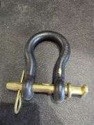 Lot of 3/4" Shackles - Ford Brothers, Inc.