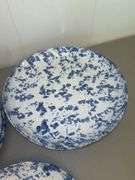 Set of 20 Splatterware Dinner Plates - Ford Brothers, Inc.