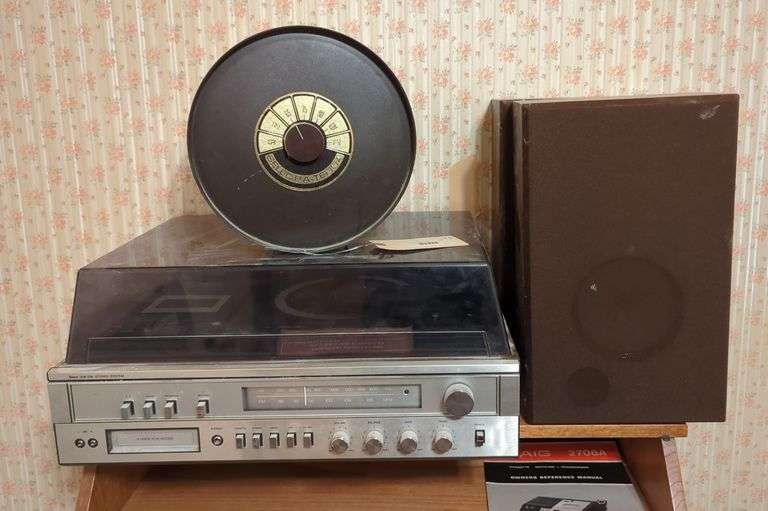 Sears AM/FM Stereo System With Turntable, Cassette Tape Deck, And 8 ...