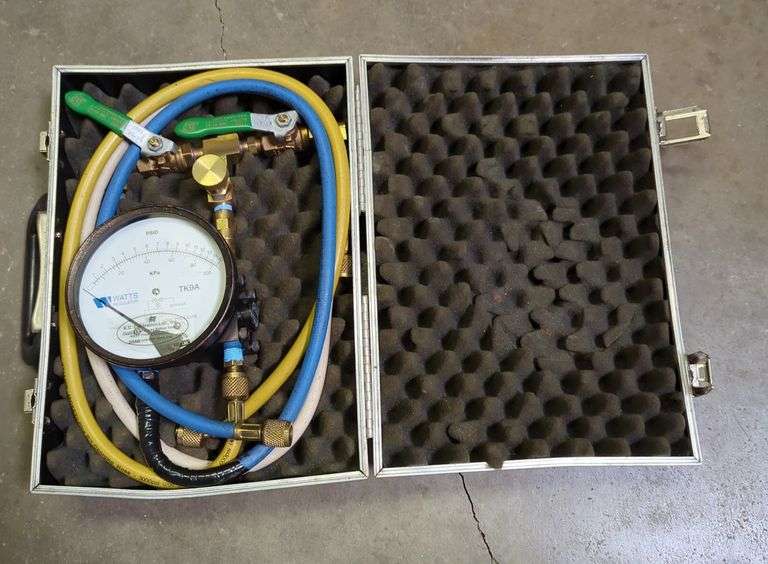 Watts Regulator Back Flow Preventer Test Kit, Model TK-9A, With Hard ...