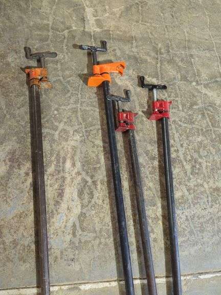 Parallel Pipe Clamps, Qty 4, Lengths Range 26" - 45" - Mayo Auction ...