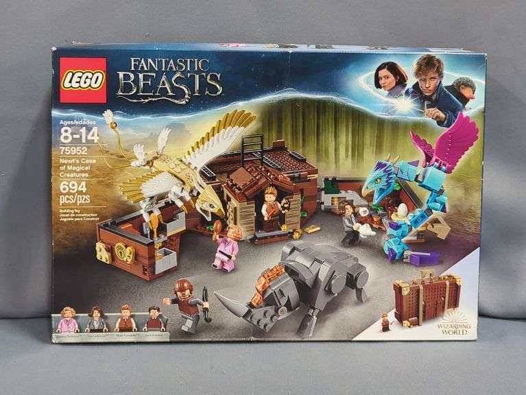 LEGO Fantastic Beasts Newt's Case Of Magical Creatures, No. 75952, In ...