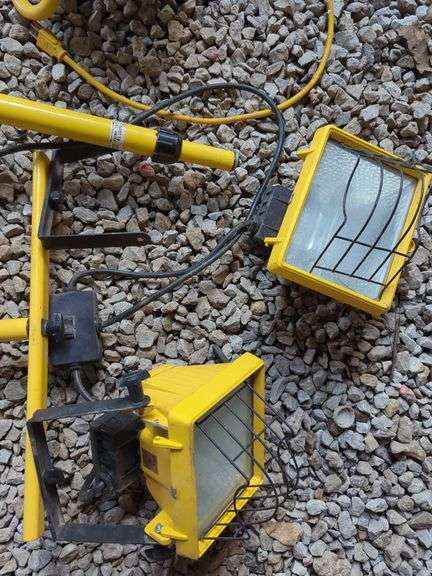 Regent Lighting Work Light with Adjustable Stand, Model TQS1000, Needs ...