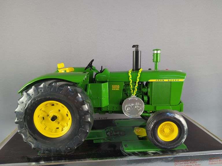 Ertl John Deere Model 5010 Precision Classics Tractor Replica with ...