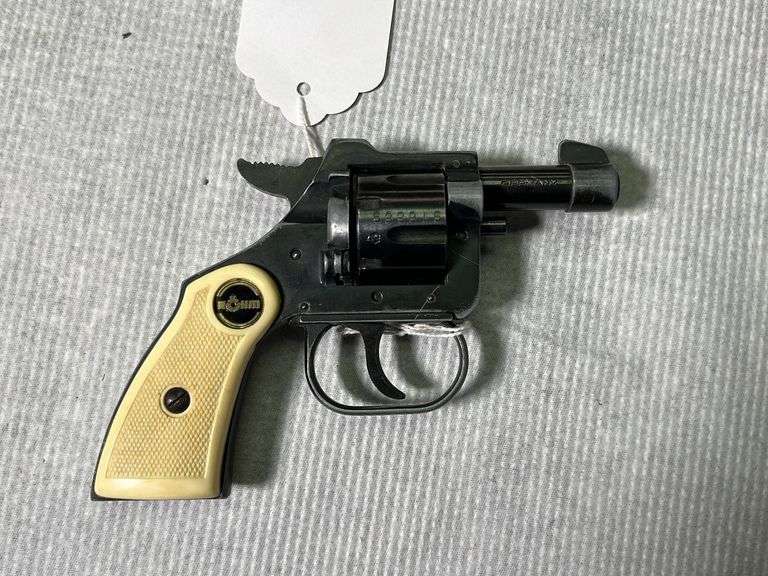 Rohm RG10 22 short pistol - Curran Miller Auction & Realty, Inc.