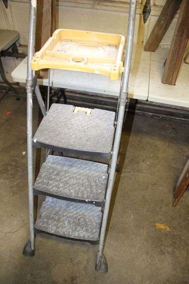 Cosco Step Stool, 4 Ft Step Ladder, Saw Horse, and (2) Sawhorse Legs ...