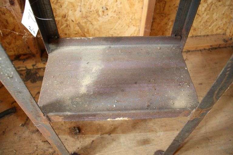 2 Door Metal Cabinet on Wheels and 2 Section Metal Table - Barr Realty ...