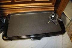 Crofton 1.5 Quart Slow Cooker, Crofton Electric Skillet with Glass Lid ...