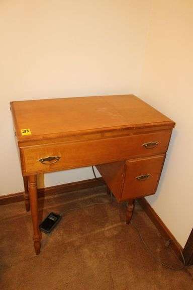 2 Drawer Sewing Machine Table with Singer Sewing Machine - Barr Realty ...