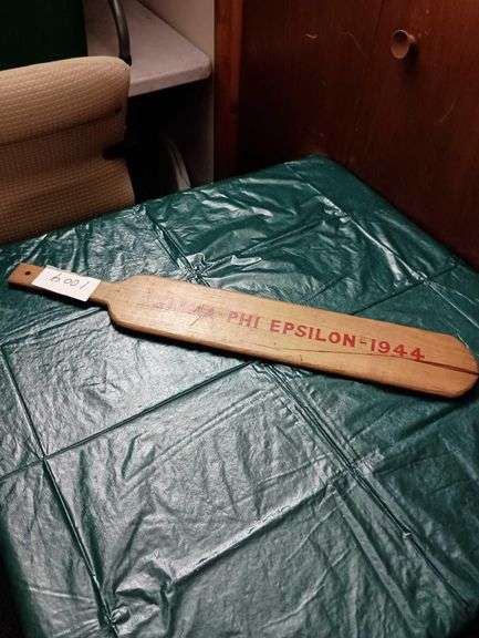 Sigma Phi Epsilon 1944 Paddle - Hostetter Auctioneers