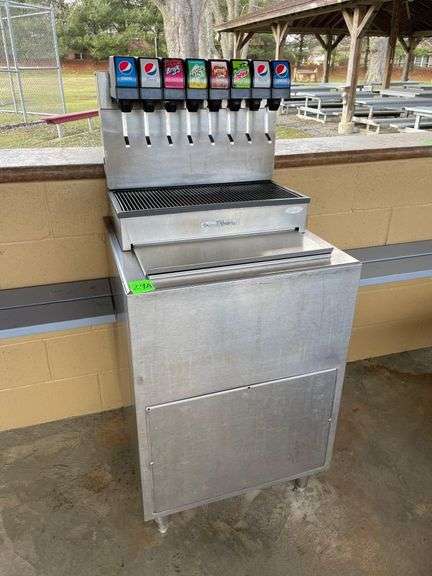 Cornelius Beverage Dispenser w/ Ice Bin - Model CB2323AK8 - Serial No ...