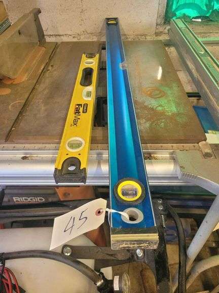 4ft and 2ft Levels - Hostetter Auctioneers