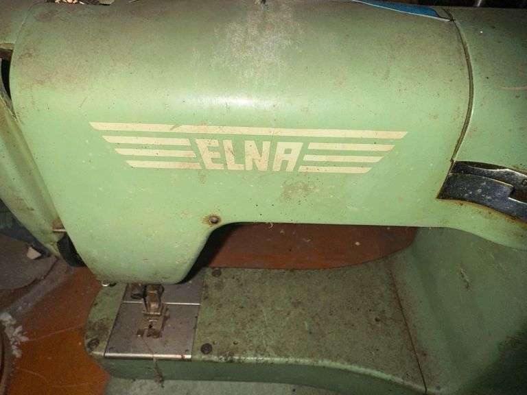 ELNA VINTAGE SEWING MACHINE - Hostetter Auctioneers