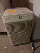 Kenmore Humidifier - Hostetter Auctioneers