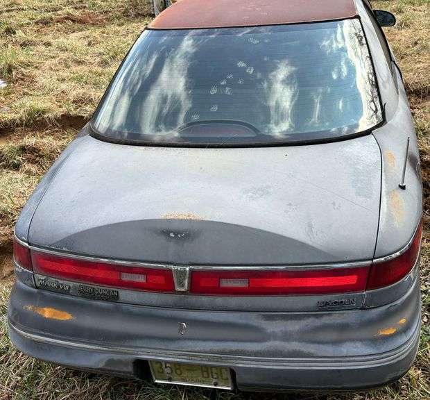1994 LINCOLN MARK VIII - HAS KEY - HAS TENNESSEE TITLE. ODOMETER READS ...