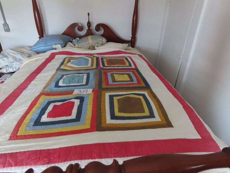 Throw Quilt - Chuck Marshall Auction & Real Estate Co., INC.
