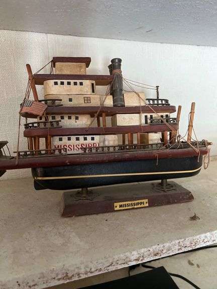 Steamboat Model - Burgess Auctions LLC