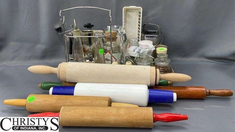 Rolling Pins, Pyrex Measuring Cup Other Kitchen Supplies 19" - Christys