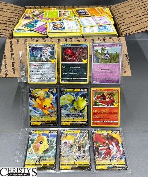 Medium Flat Rate Box of Pokémon Bulk Cards - Christys