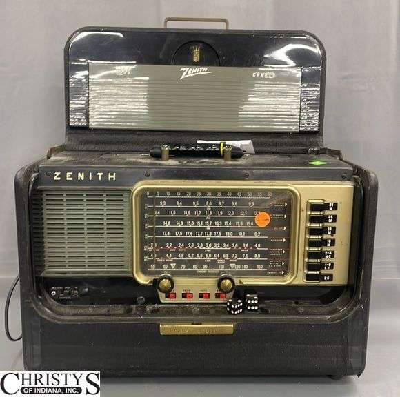 1955 Zenith L600 Trans-Oceanic - Christys