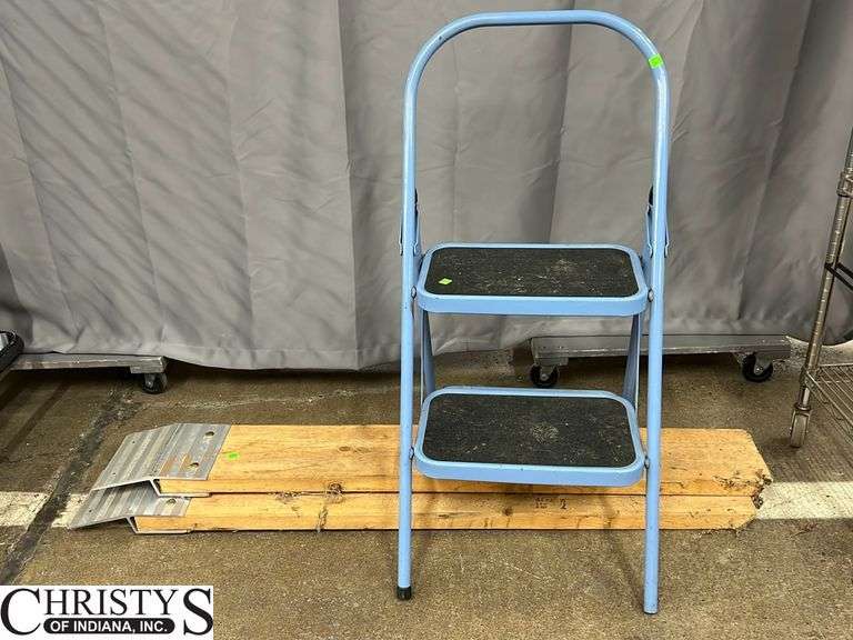 4ft Wood Ramps and Folding Step Stool - Christys