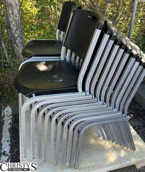 20 Stack Chairs Metal Frame - Christys