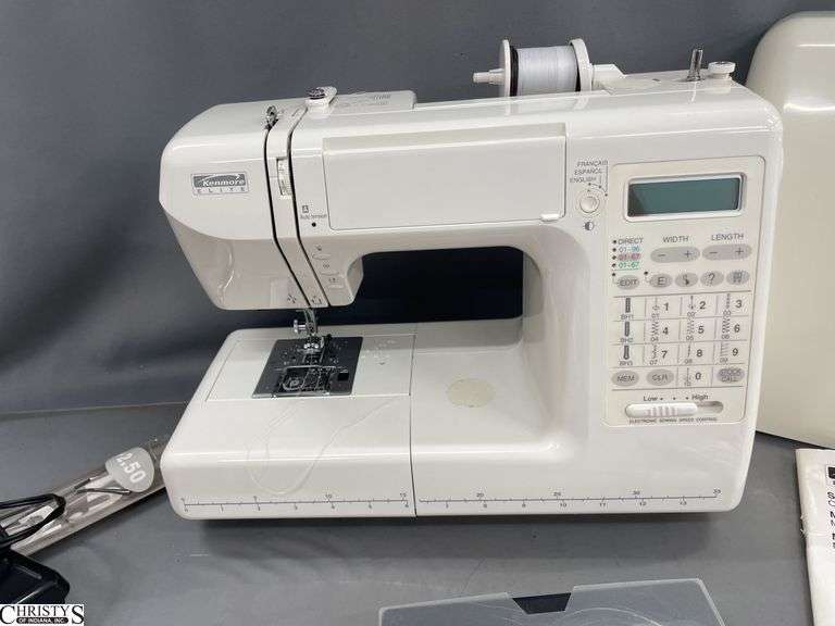 Kenmore Elite Sewing Machine in Case - Christys