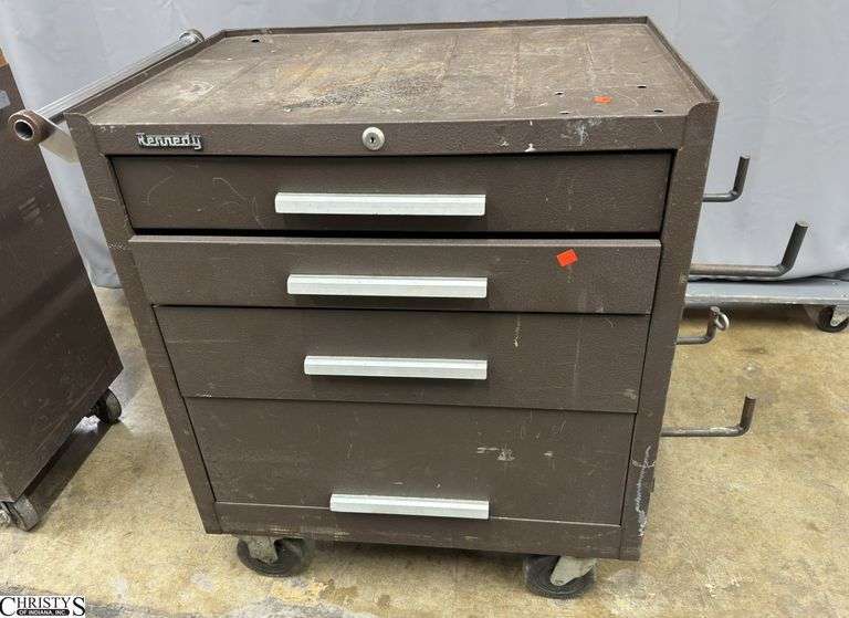 Kennedy Tool Box 35x29.5x20.5 Drawer hard to open - Christys