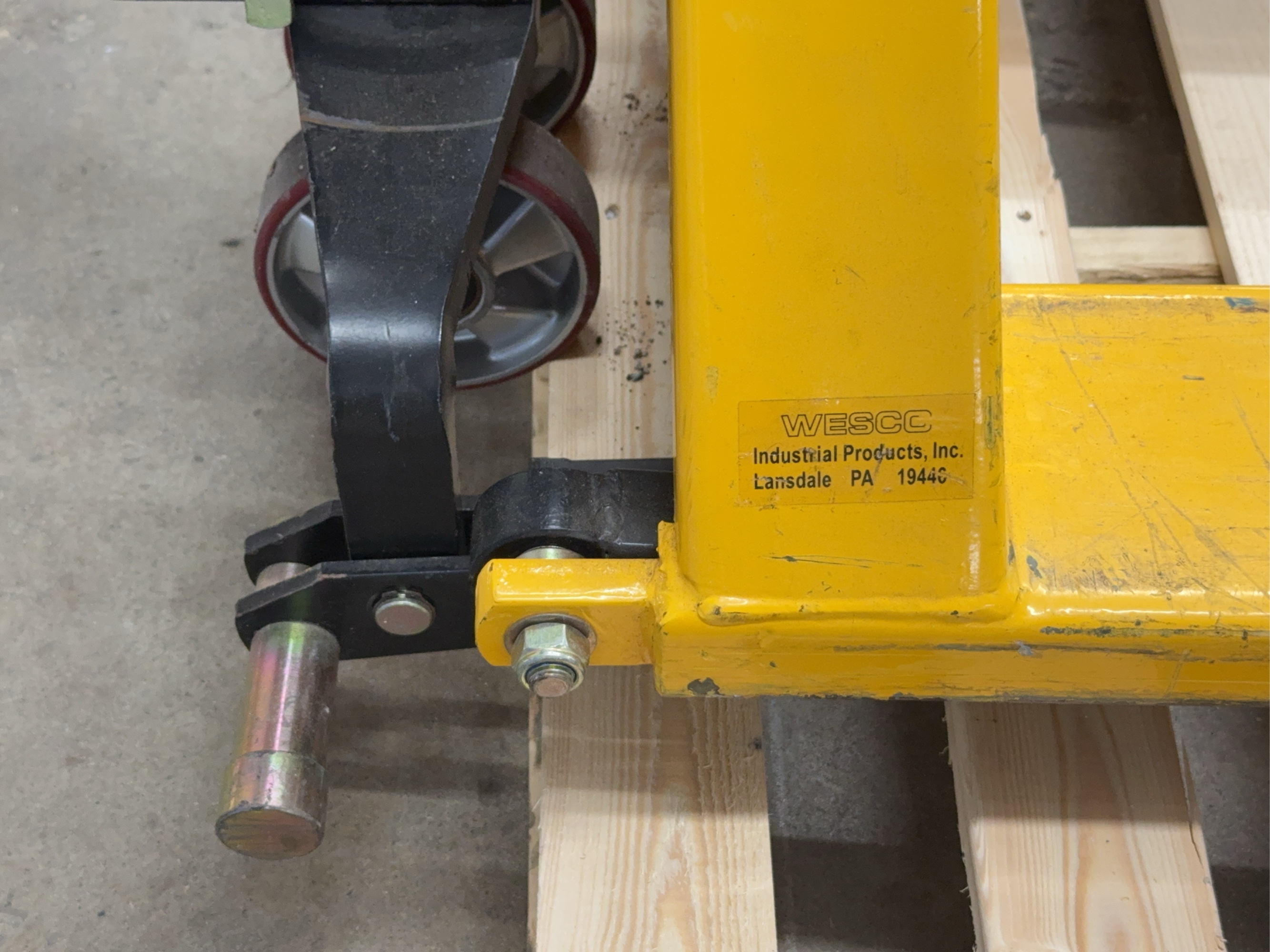 Wesco Pallet Jack - 60" x 48"