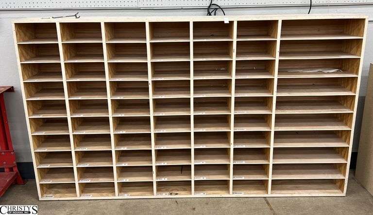 Mail/Work Cubby 83x12x48 - Christys