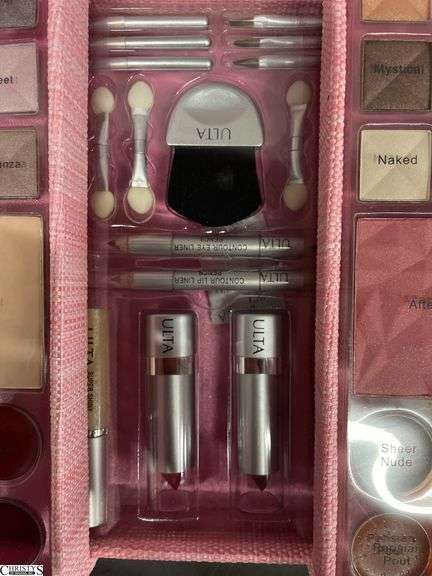 Ulta Pink Lift Open Private Beauty Lesson - Christys