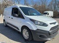 2018 FORD Transit Connect 2018 Ford Transit Connect Driving here - Christys