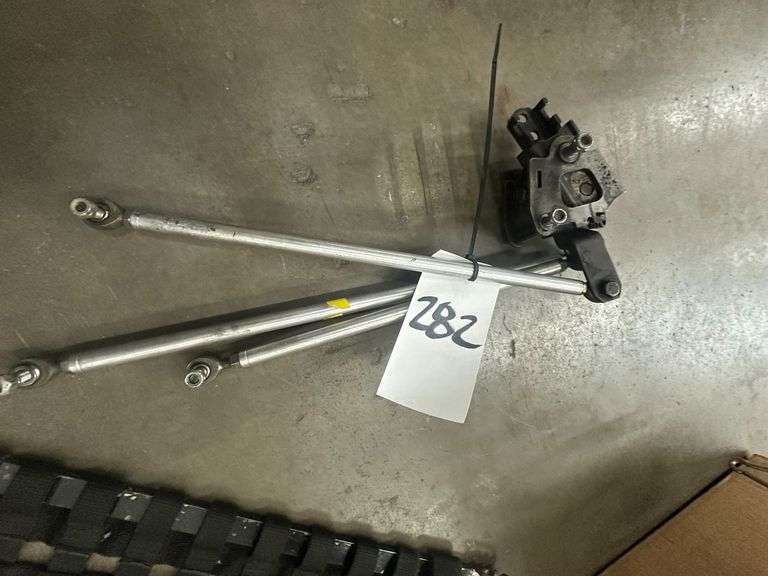 Hurst Shifter with Rods Used - Iron Horse Auction Company