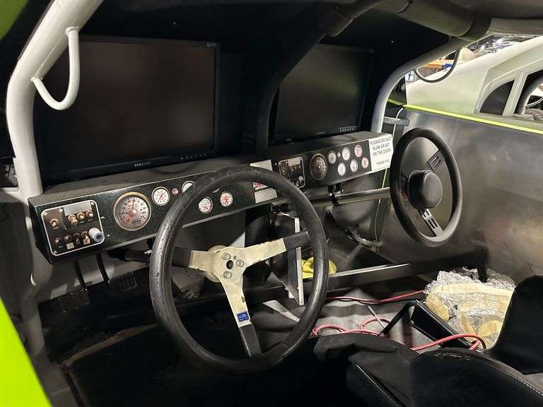 Two-Seat NASCAR Driver Seat Racing Simulator Pod - Iron Horse Auction ...