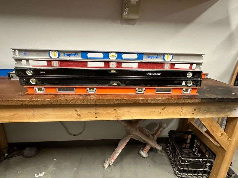 (5) 4 Foot Levels - Iron Horse Auction Company